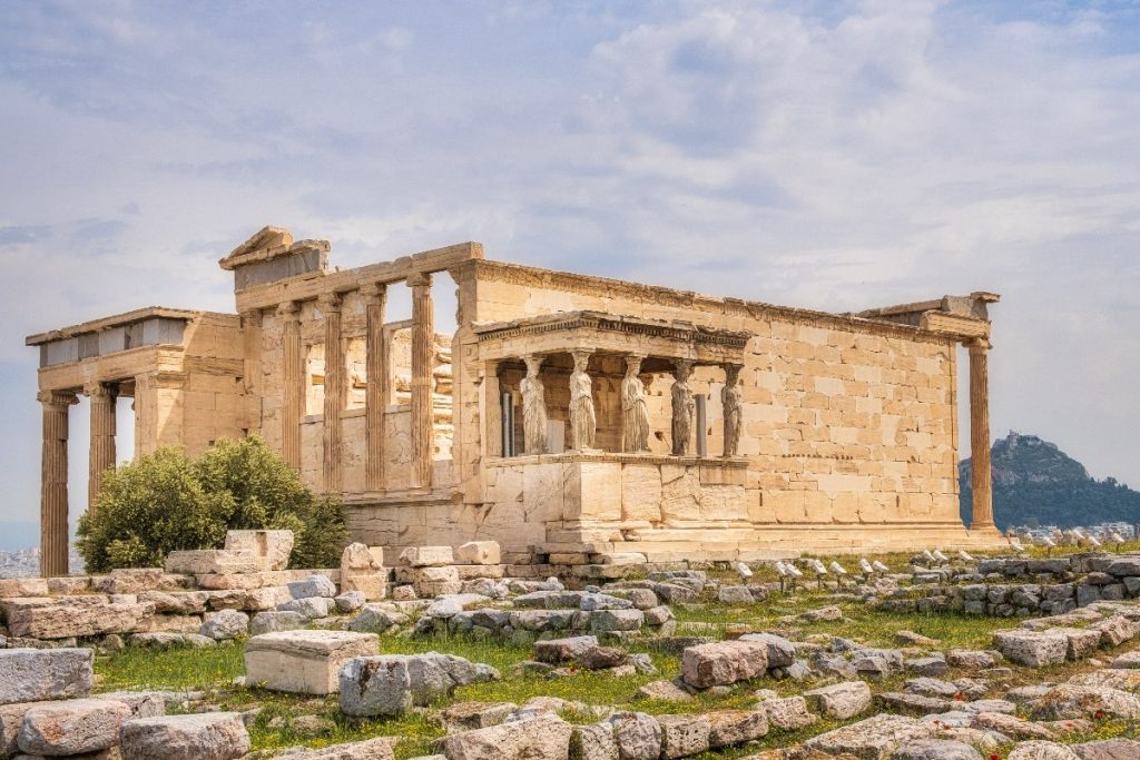 10 Interesting Facts About Greece That Stir Your Soul